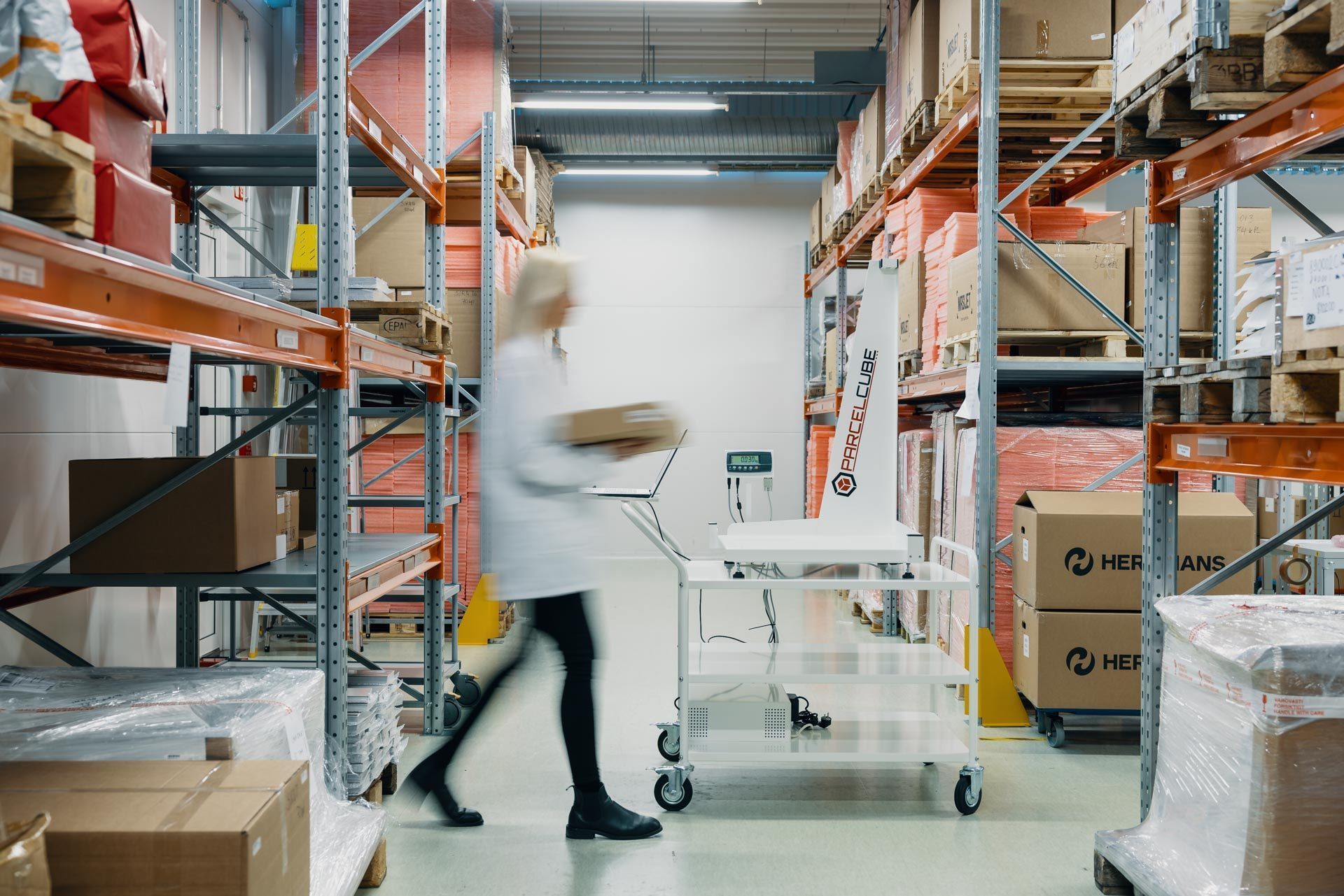 Precise measurement technology benefits - Parcelcube